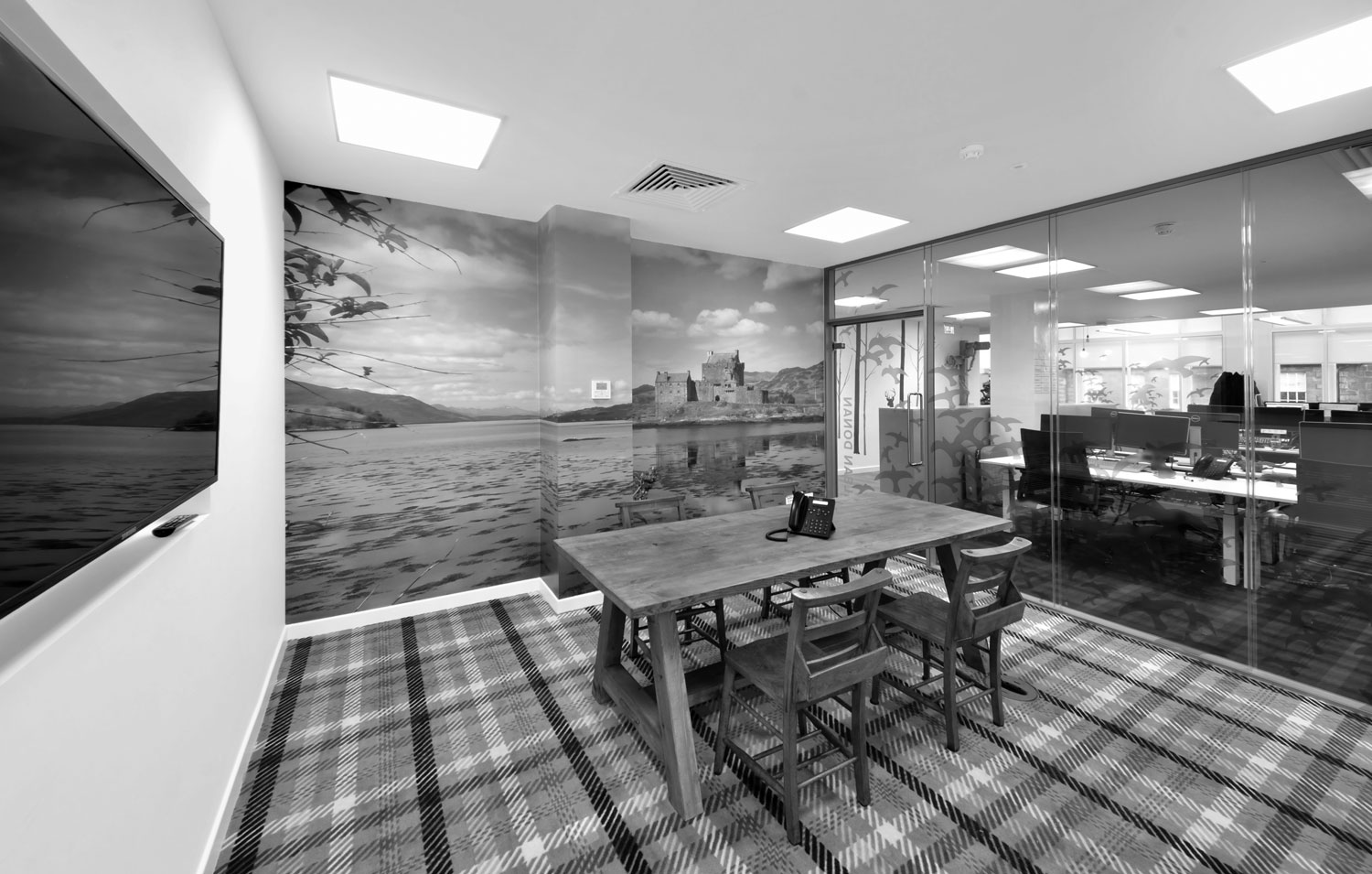 Contact - Sinclair Scott